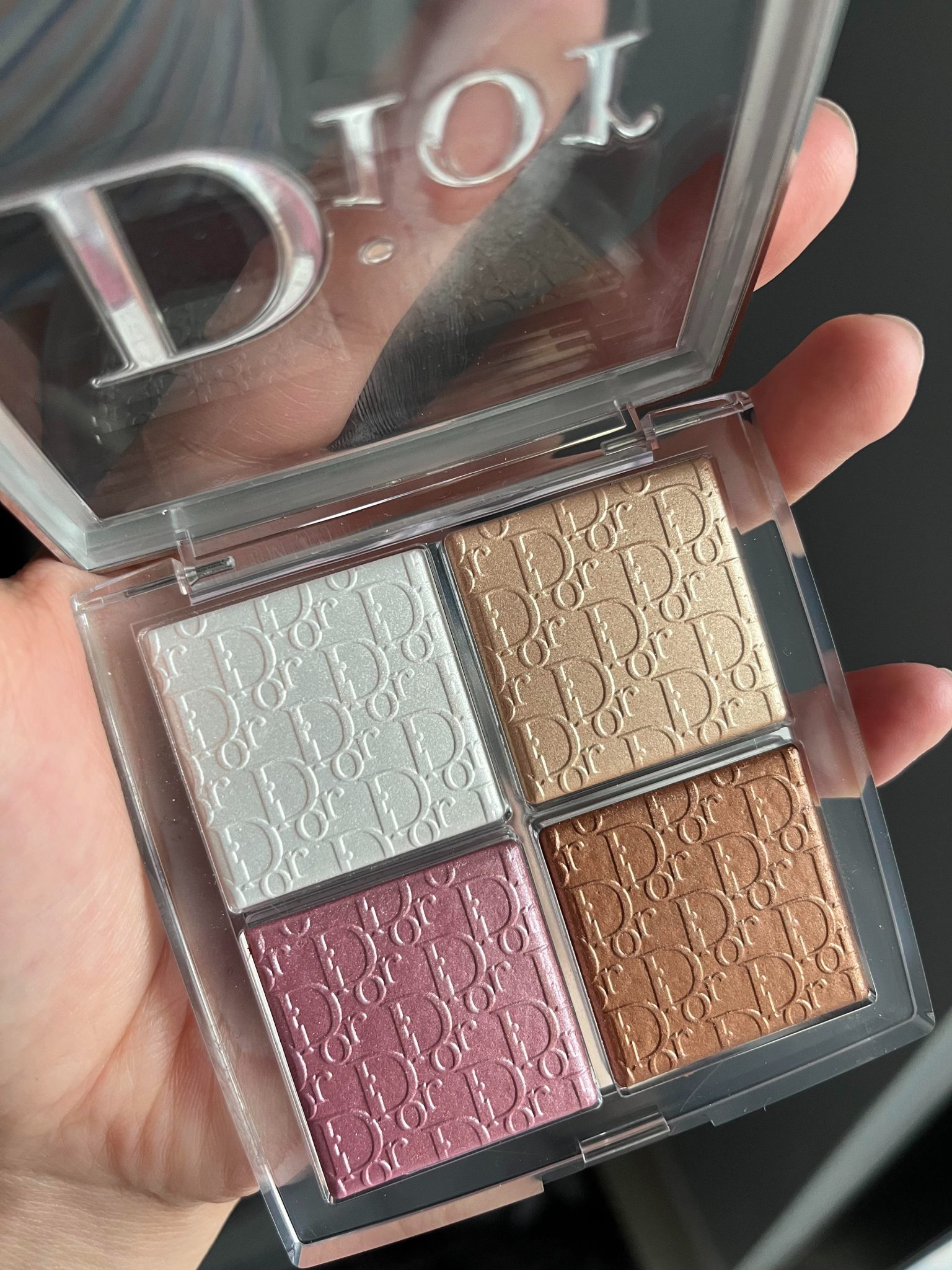 Phấn bắt sáng Dior Backstage Glow Face Palette Highlight & Blush